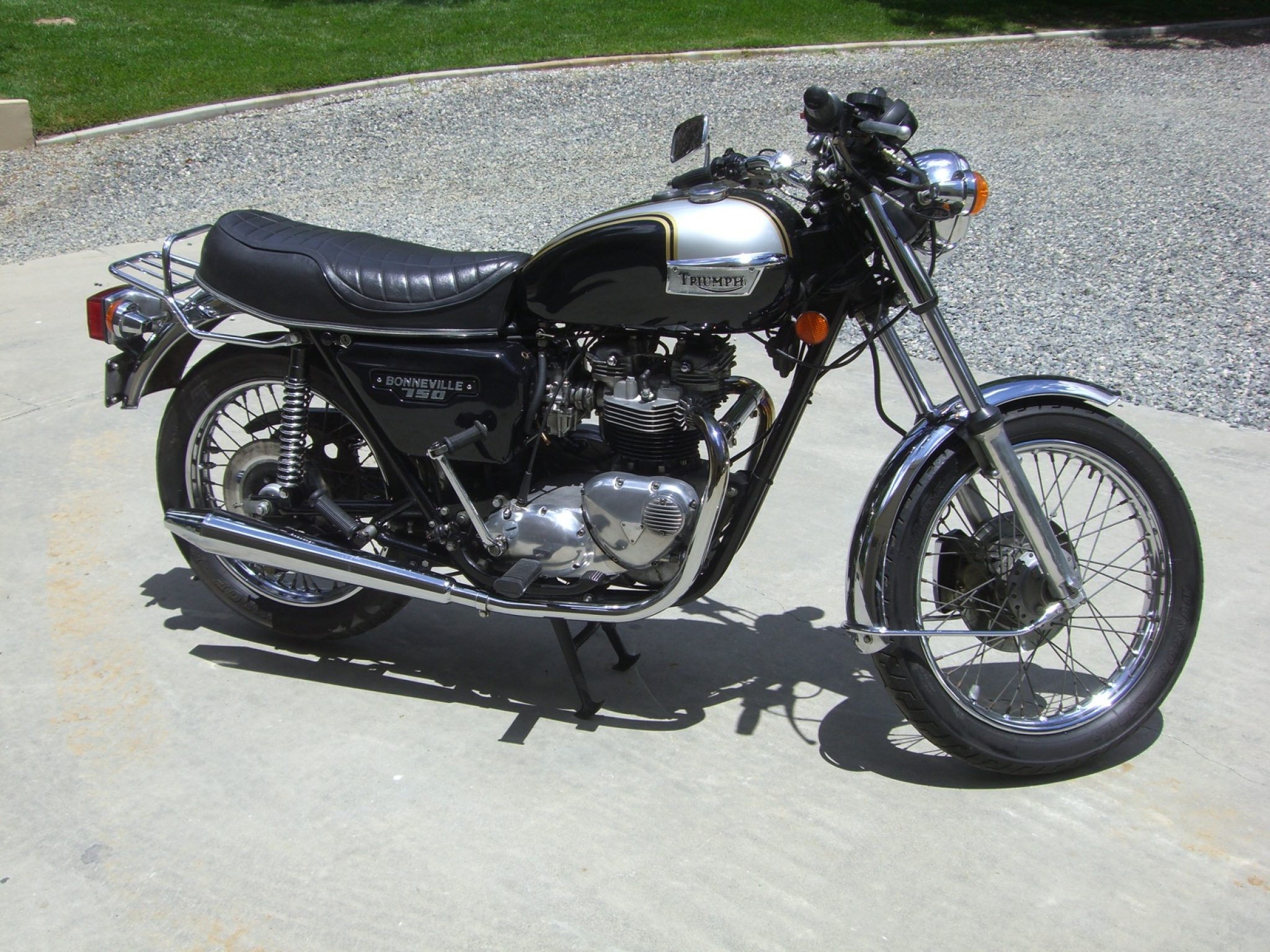 1979 Triumph 750 Bonneville T140,Show Winner!! - Classic Promenade