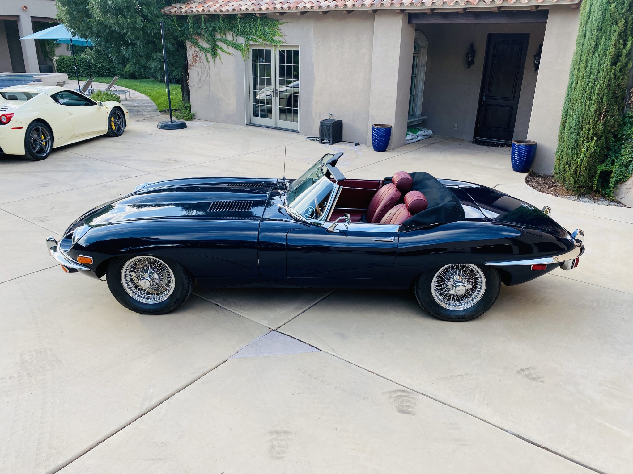 1971 Jaguar XKE Series II OTS Roadster - Classic Promenade