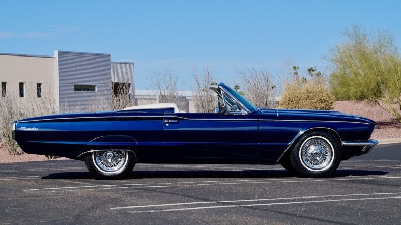 1966 Ford Thunderbird Convertible - Classic Promenade