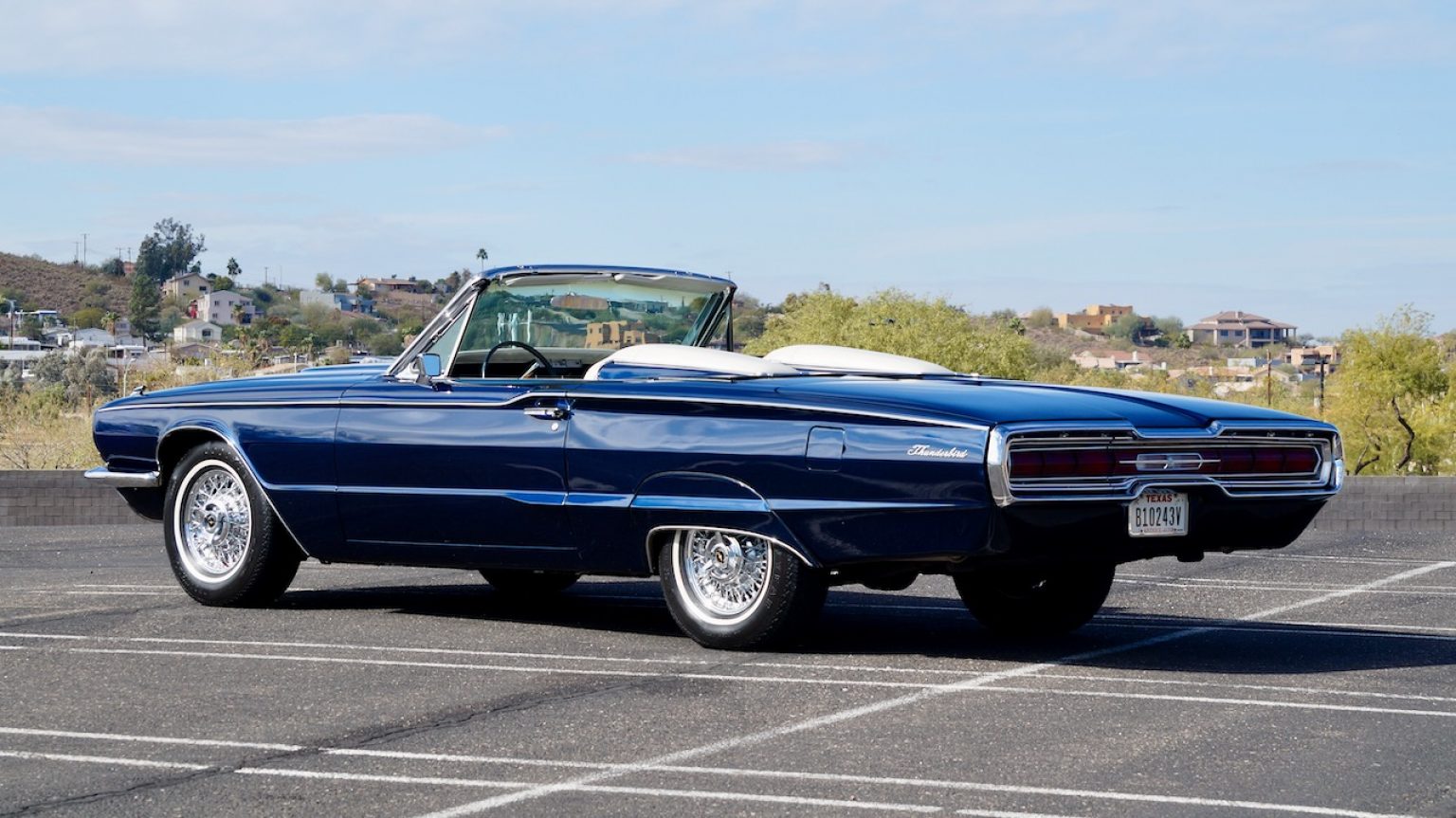 1966 Ford Thunderbird Convertible - Classic Promenade