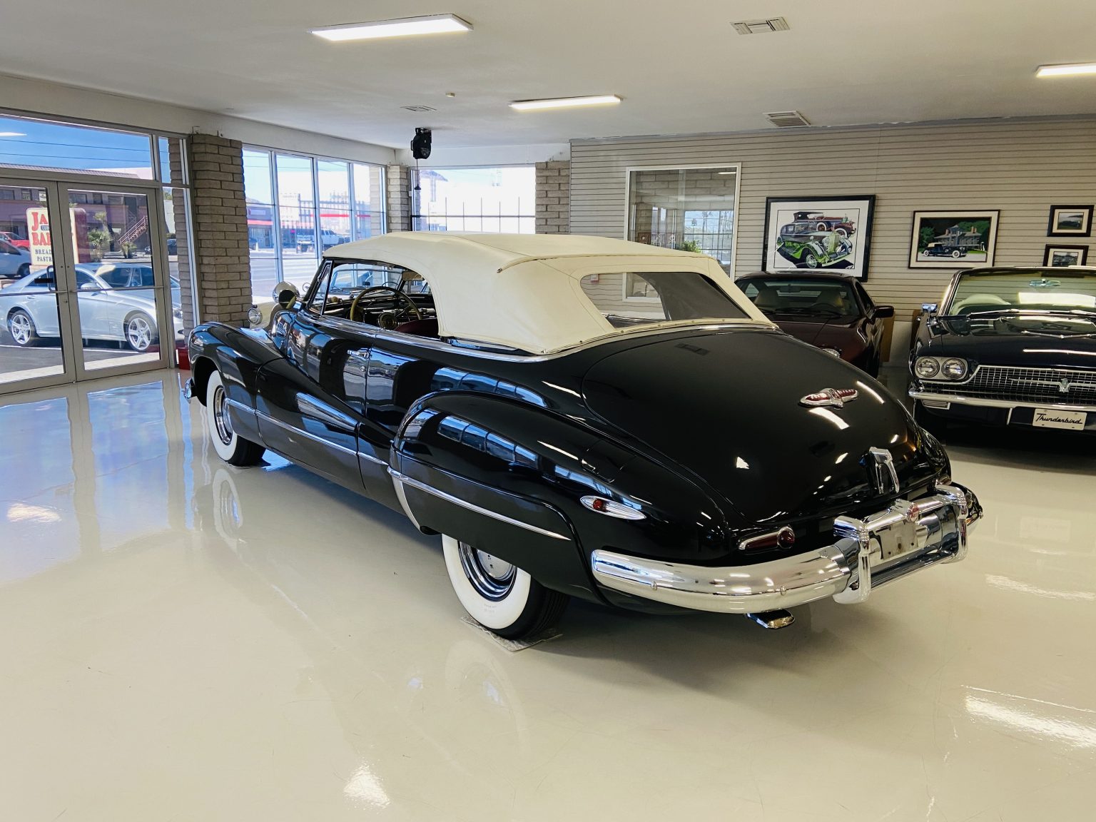 1947 Buick Roadmaster Series 70 Convertible Coupe - Classic Promenade
