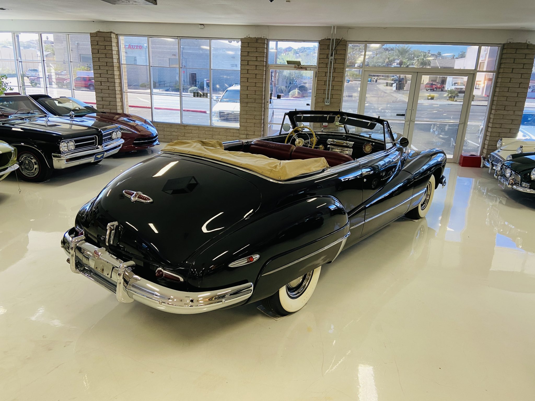 1947 Buick Roadmaster Series 70 Convertible Coupe - Classic Promenade