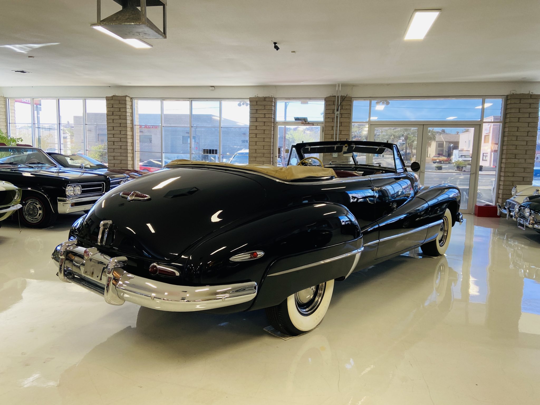 1947 Buick Roadmaster Series 70 Convertible Coupe - Classic Promenade