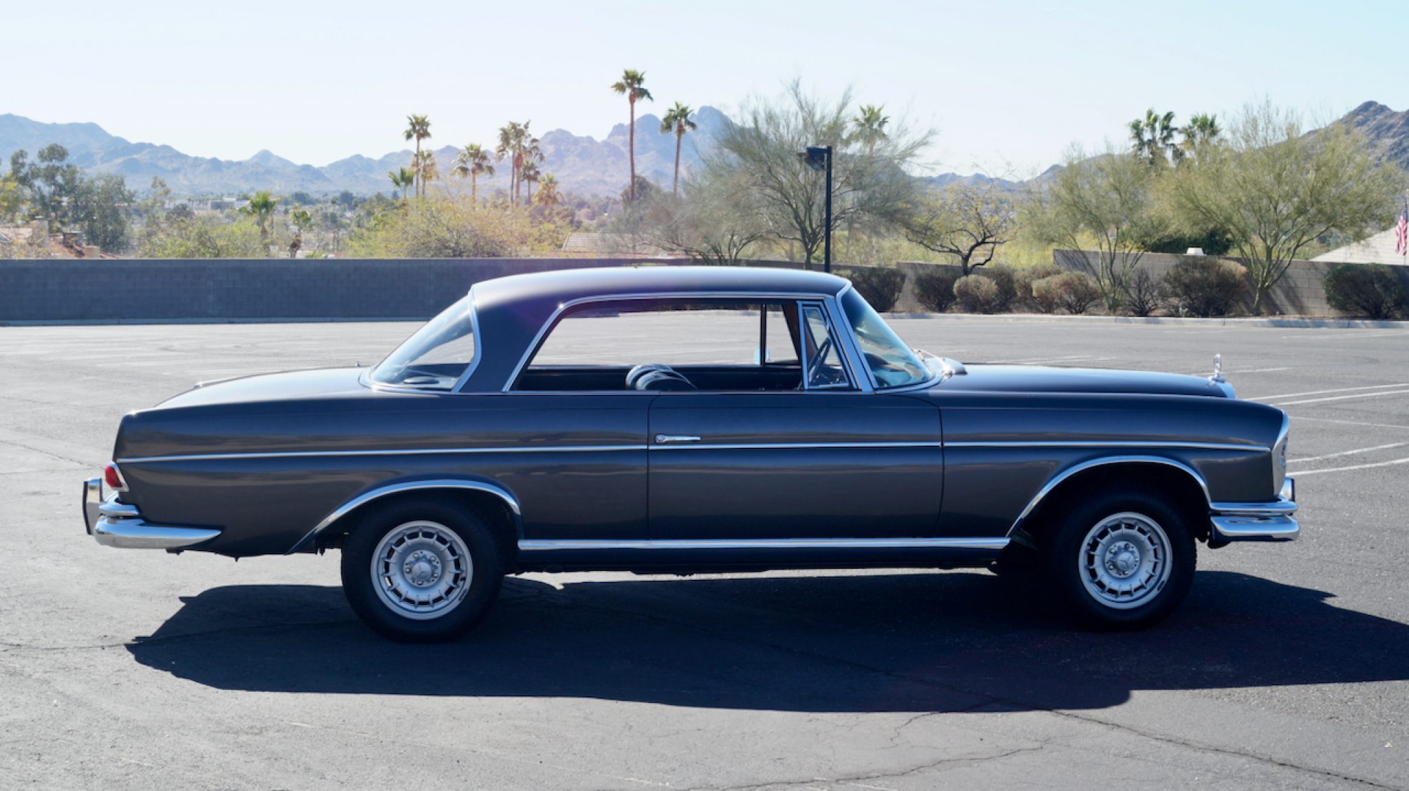 1966 Merceds-Benz 300SE Coupe - Classic Promenade