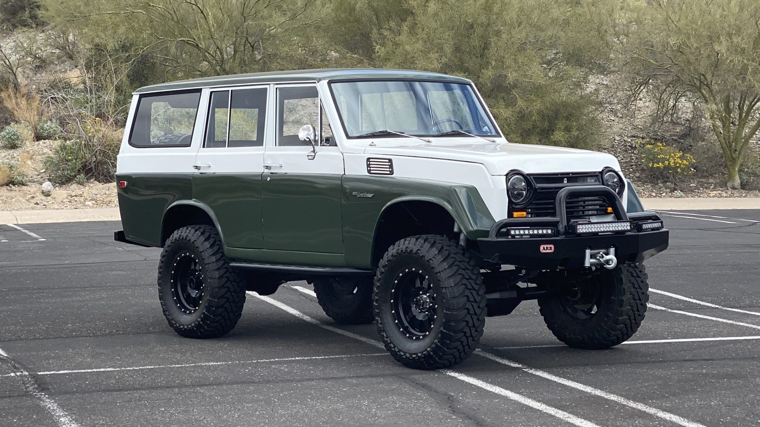 1970 Toyota Land Cruiser FJ55 Custom - Classic Promenade