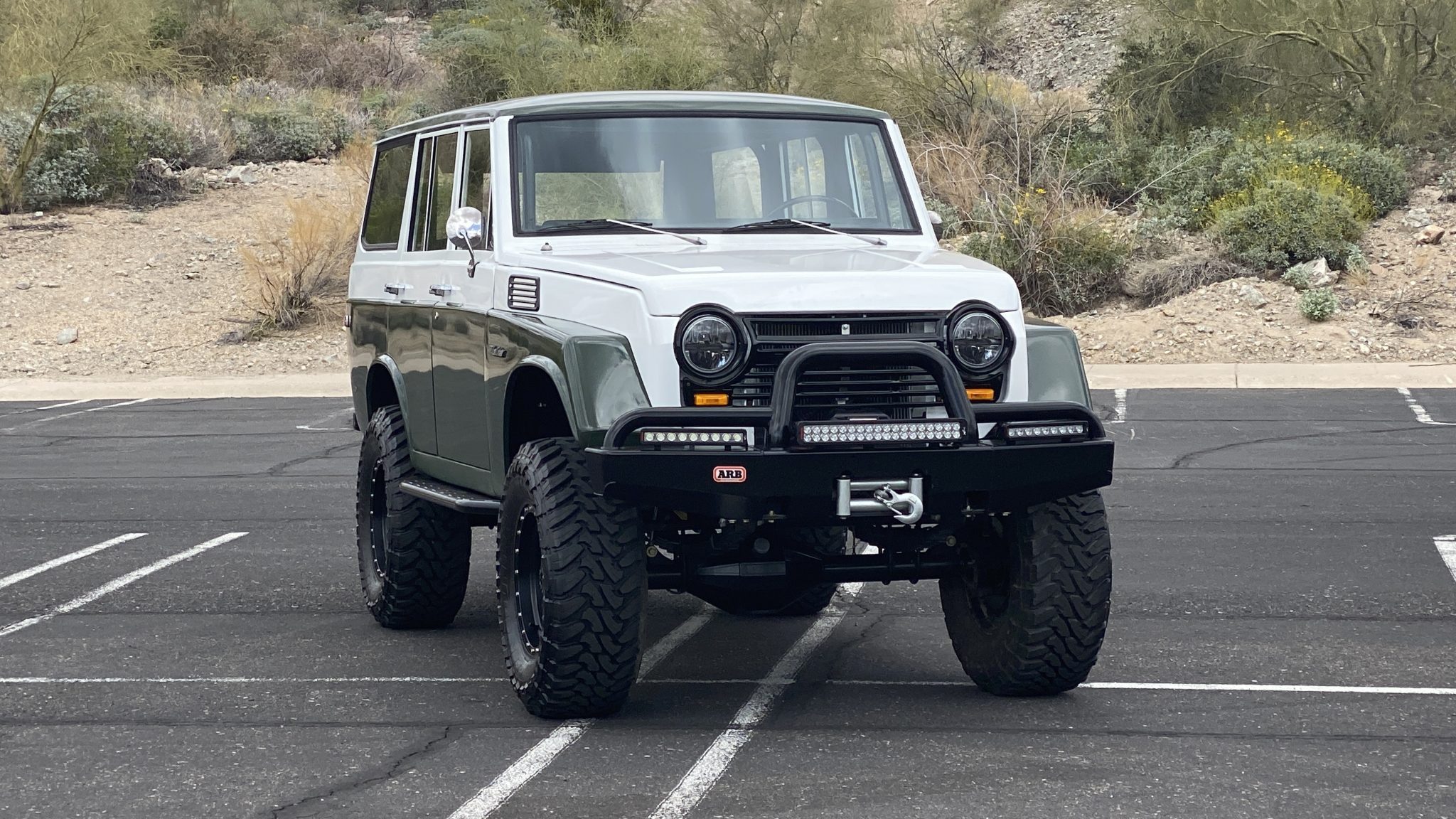 1970 Toyota Land Cruiser FJ55 Custom - Classic Promenade