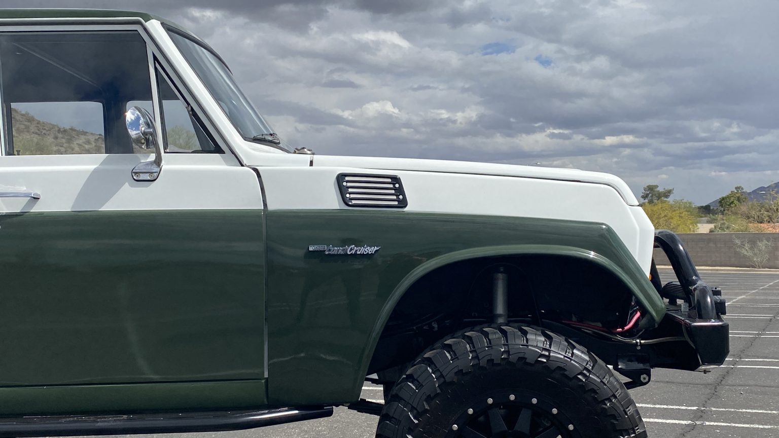 1970 Toyota Land Cruiser FJ55 Custom - Classic Promenade