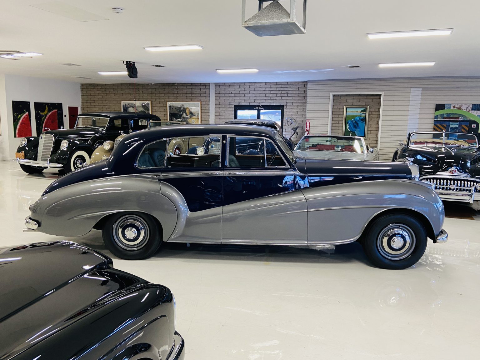 1952 Bentley MK VI Mulliner Lightweight - Classic Promenade