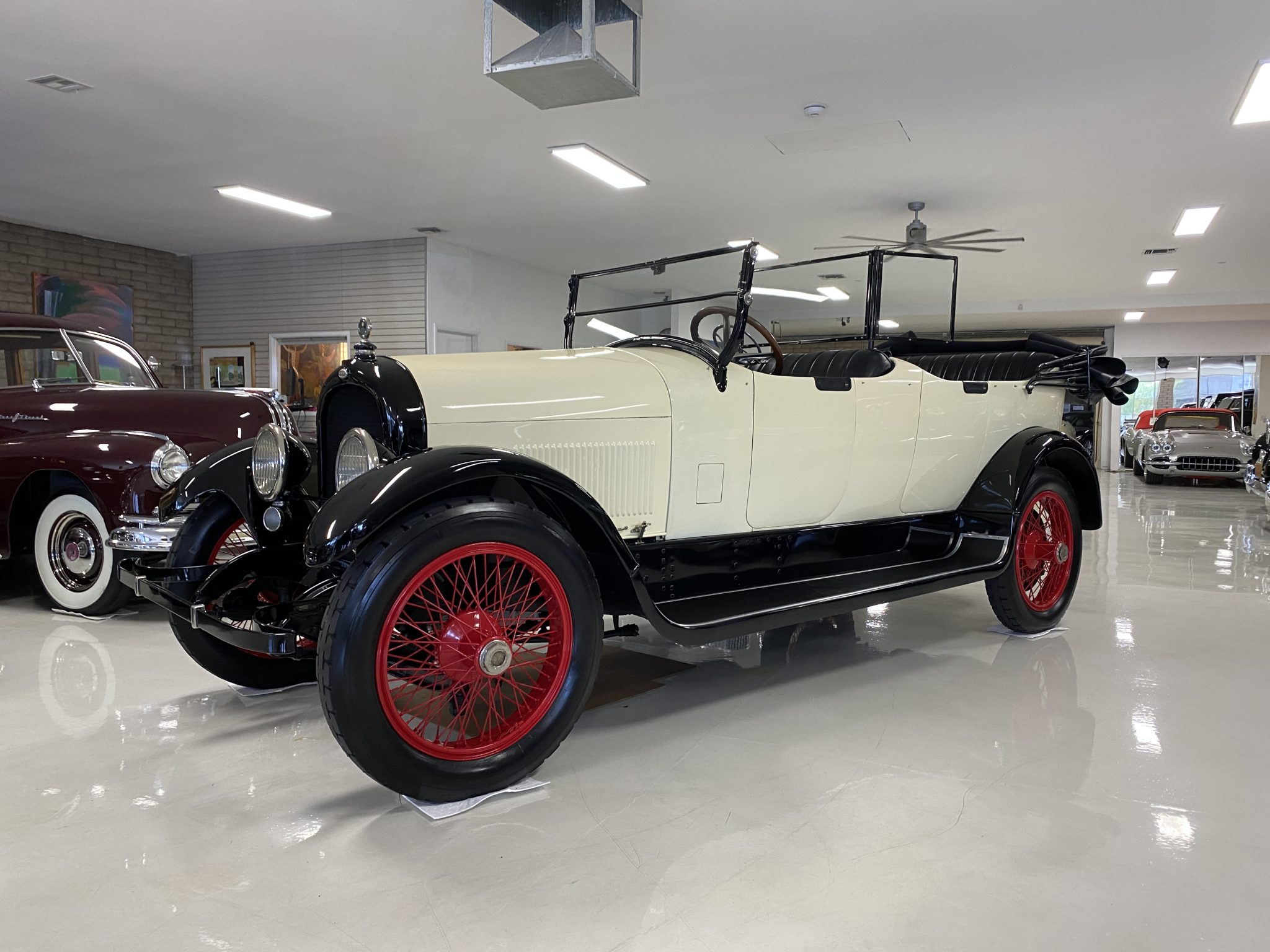 1922 Marmon Model 34B Touring - Classic Promenade