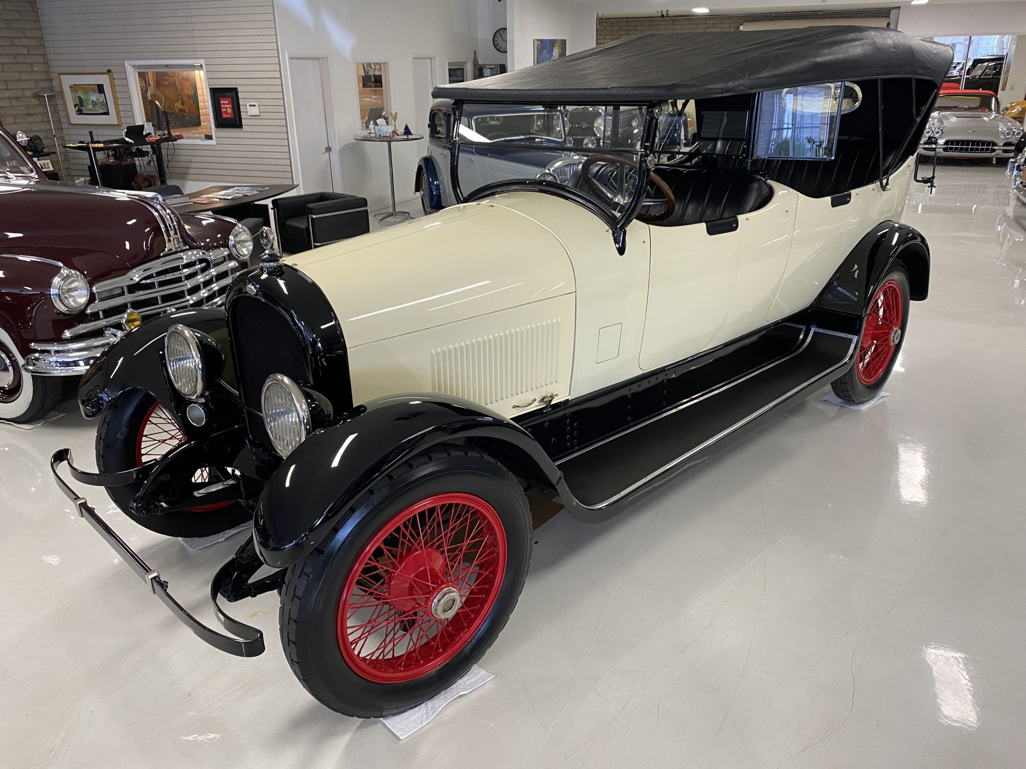 1922 Marmon Model 34B Touring - Classic Promenade