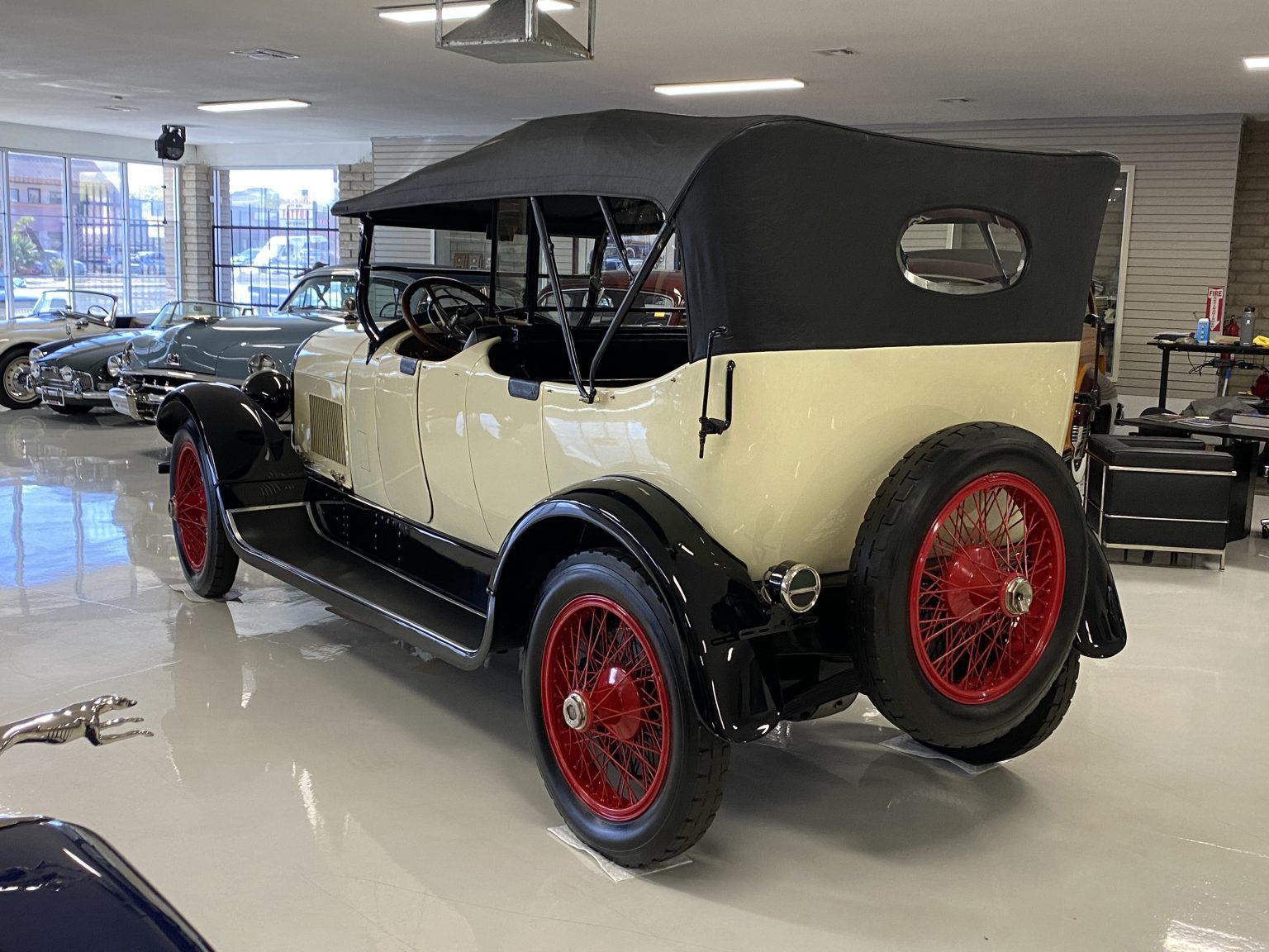 1922 Marmon Model 34B Touring - Classic Promenade