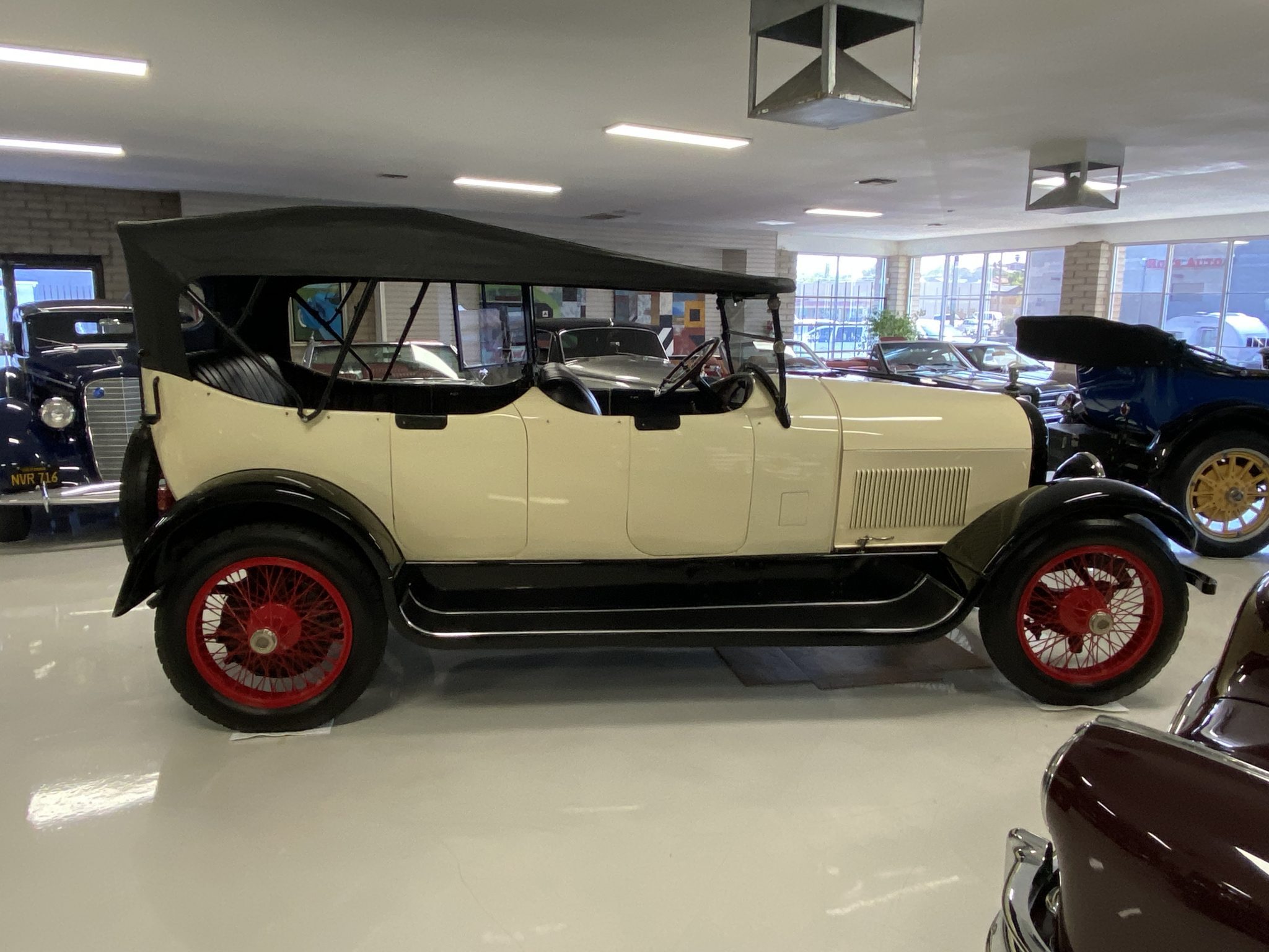 1922 Marmon Model 34B Touring - Classic Promenade