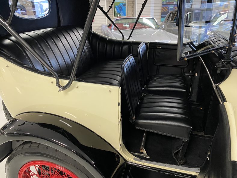 1922 Marmon Model 34B Touring - Classic Promenade