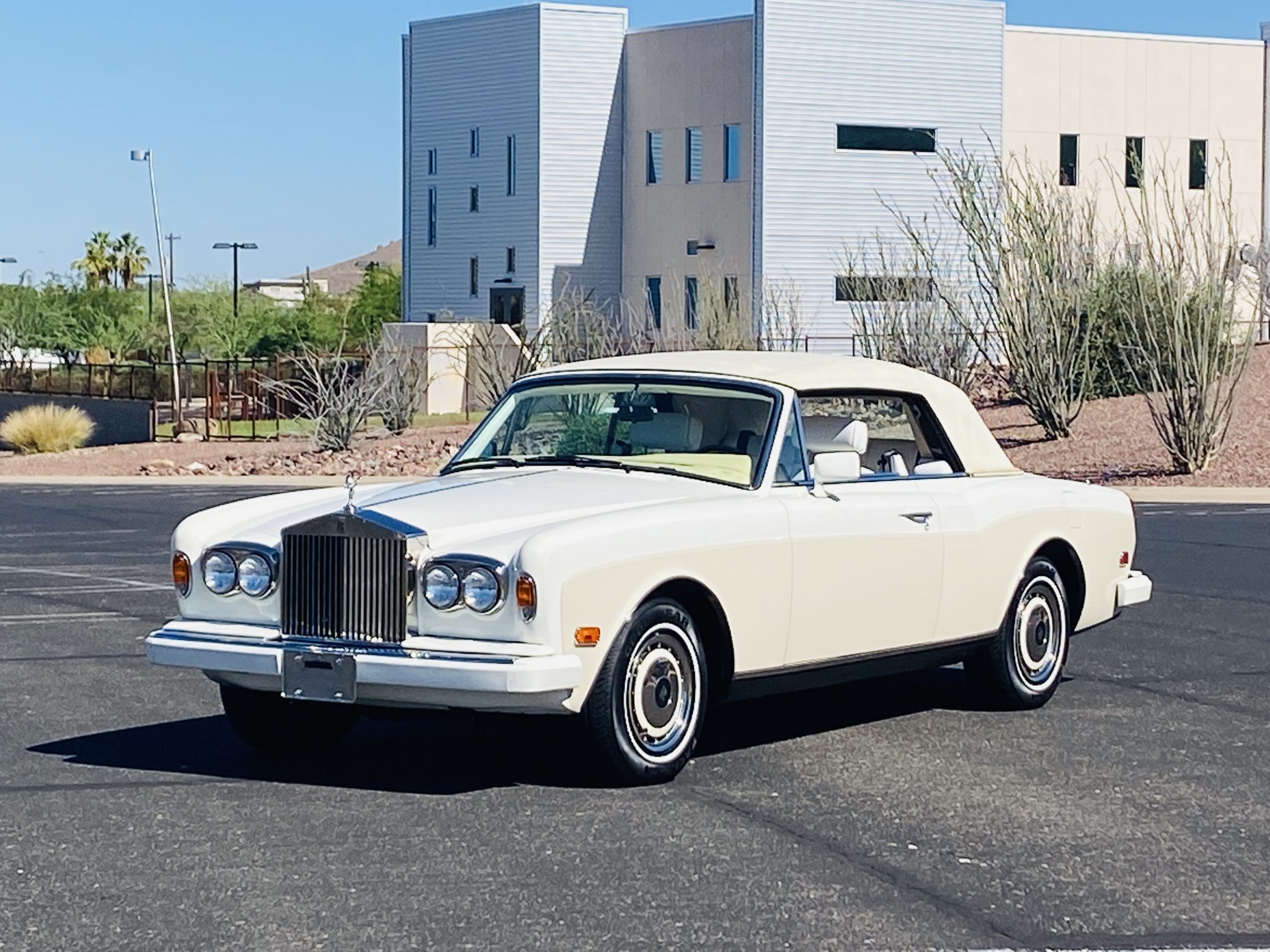 1992 Rolls-Royce Corniche IV - Classic Promenade