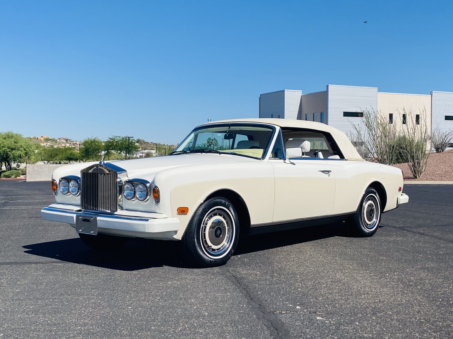 1992 Rolls-Royce Corniche IV - Classic Promenade