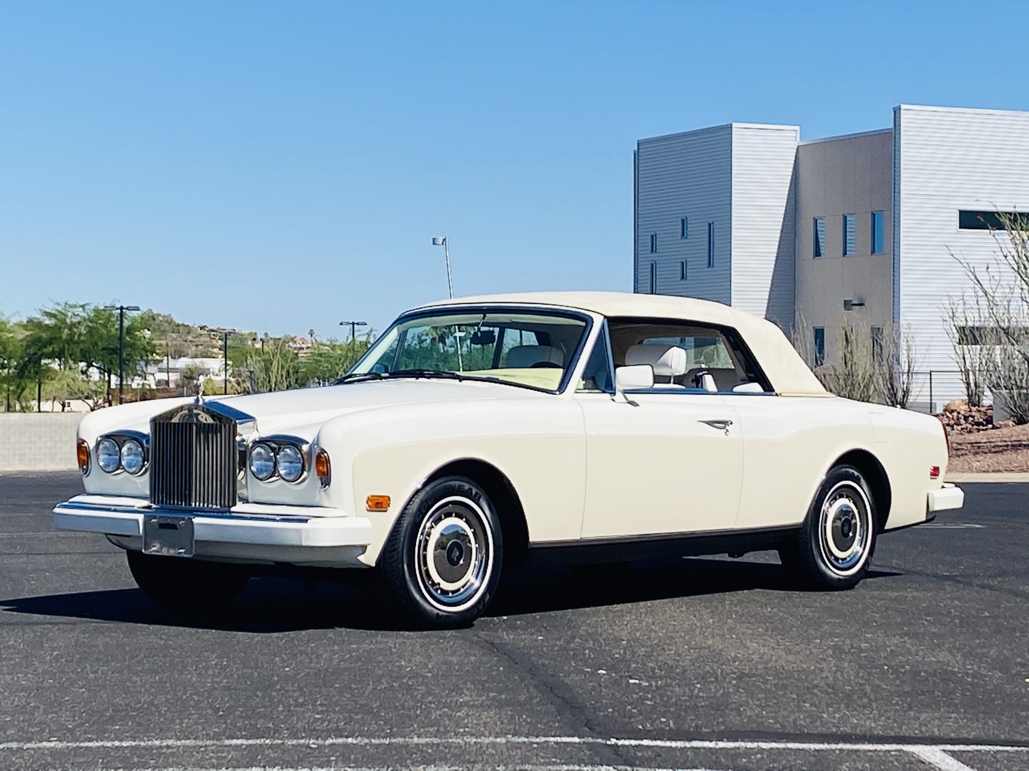 1992 Rolls-Royce Corniche IV - Classic Promenade