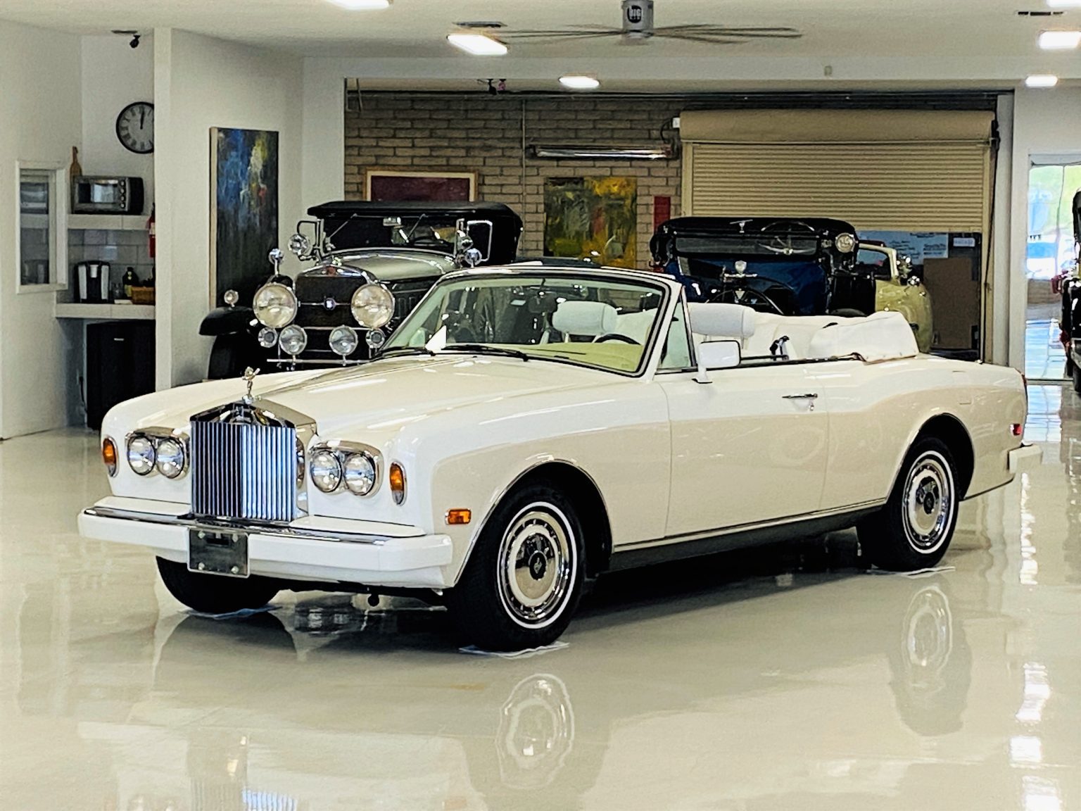1992 Rolls-Royce Corniche IV - Classic Promenade