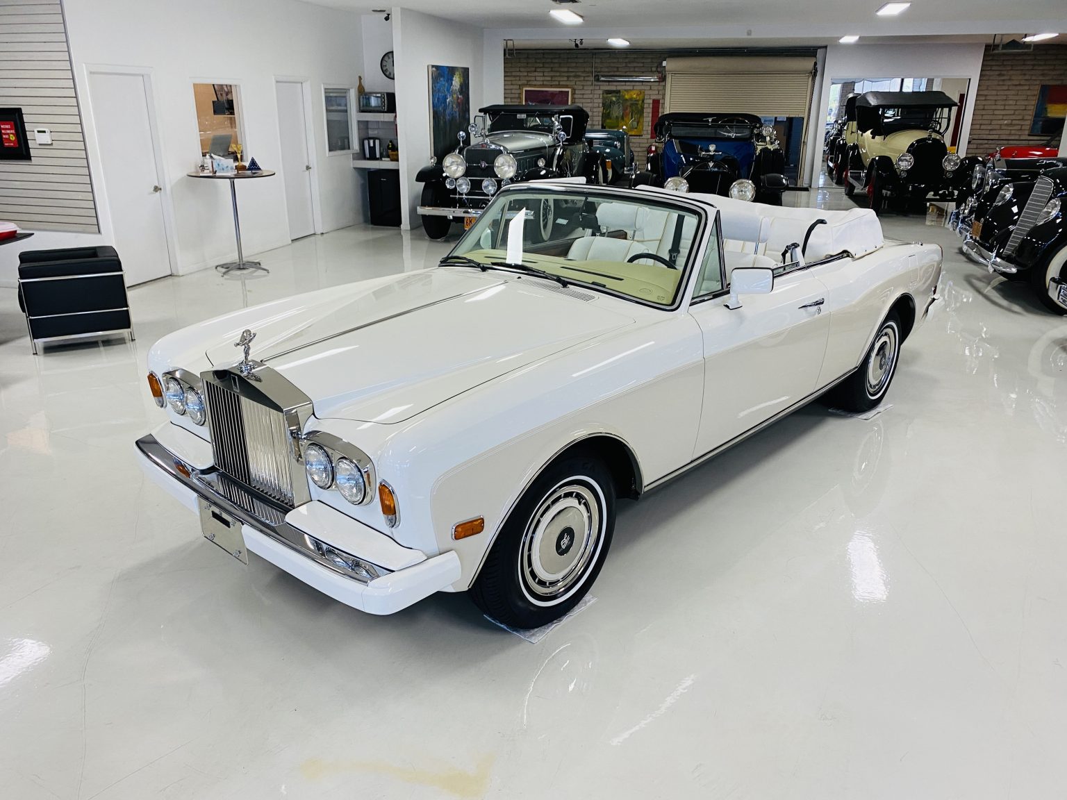 1992 Rolls-Royce Corniche IV - Classic Promenade