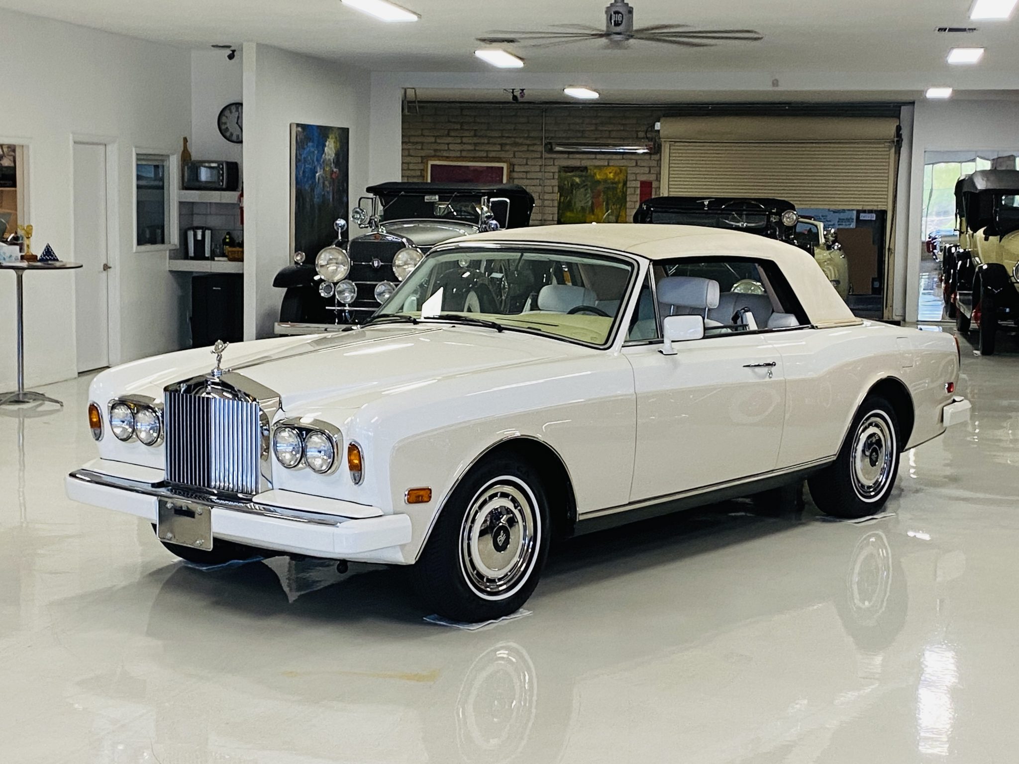 1992 Rolls-Royce Corniche IV - Classic Promenade