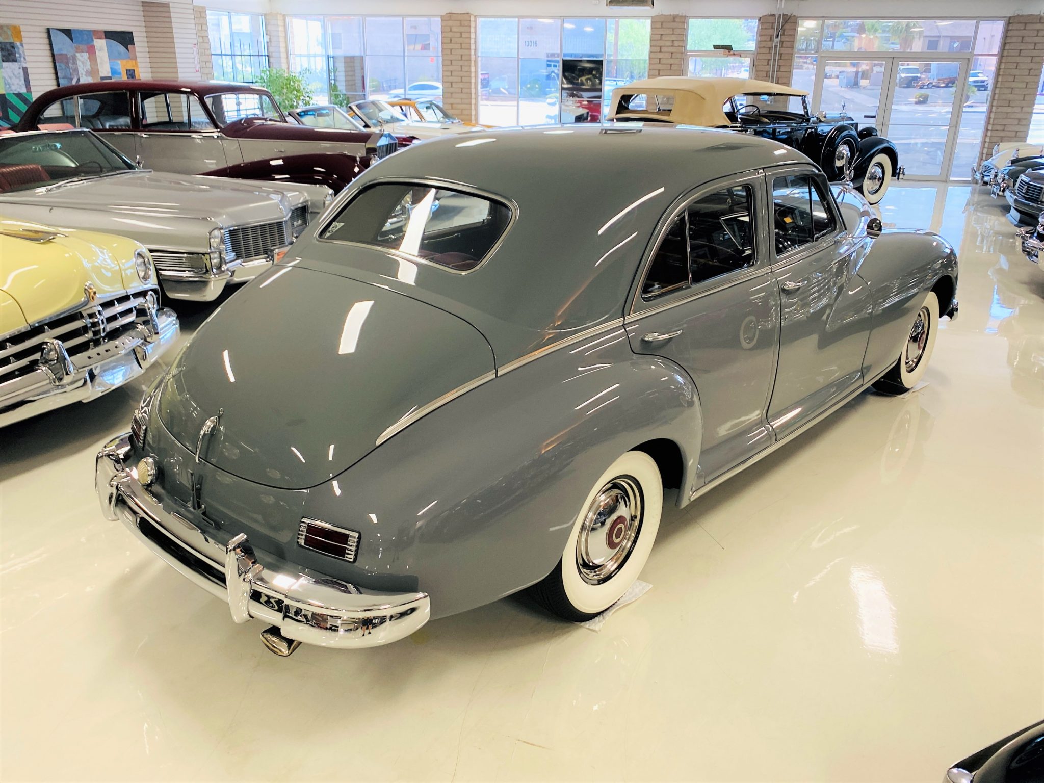 1947 Packard Custom Super Clipper - Classic Promenade