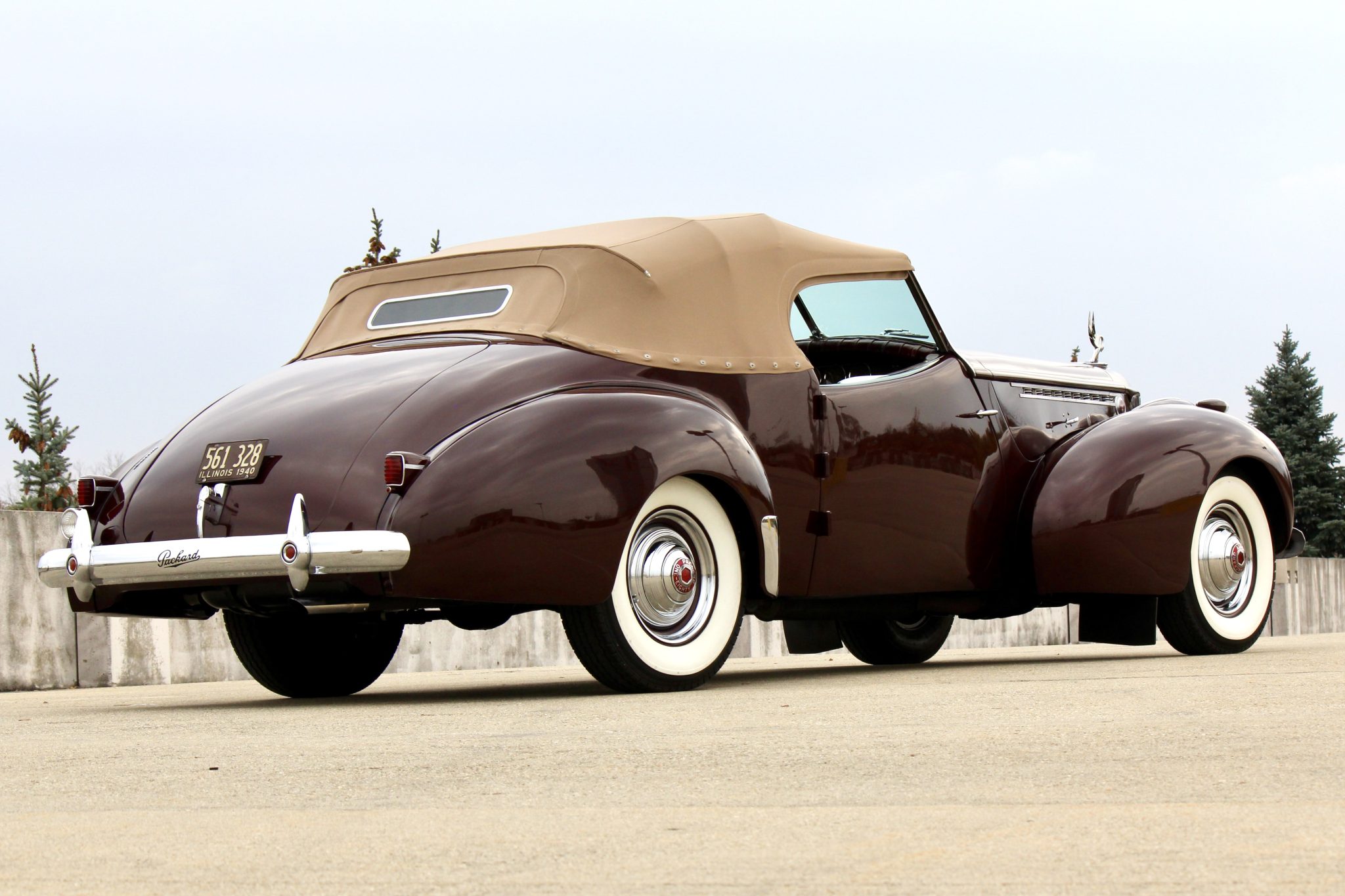 1940 Packard Custom 180 Convertible Victoria by Darrin - Classic Promenade