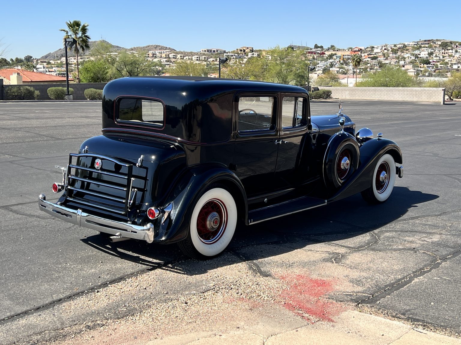 1934 Packard Super Eight Model 1104 Club Sedan - Classic Promenade