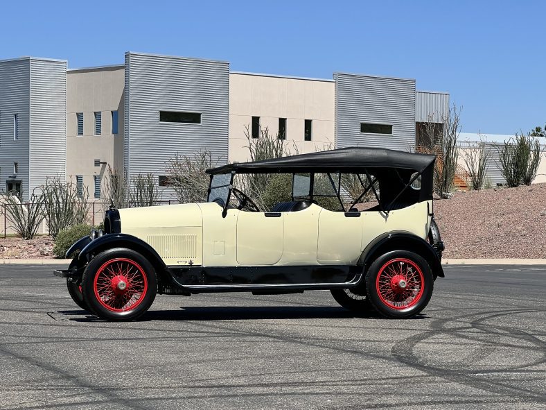 1922 Marmon Model 34B Touring - Classic Promenade