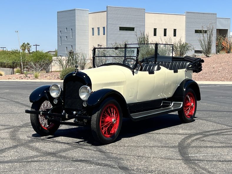 1922 Marmon Model 34B Touring - Classic Promenade