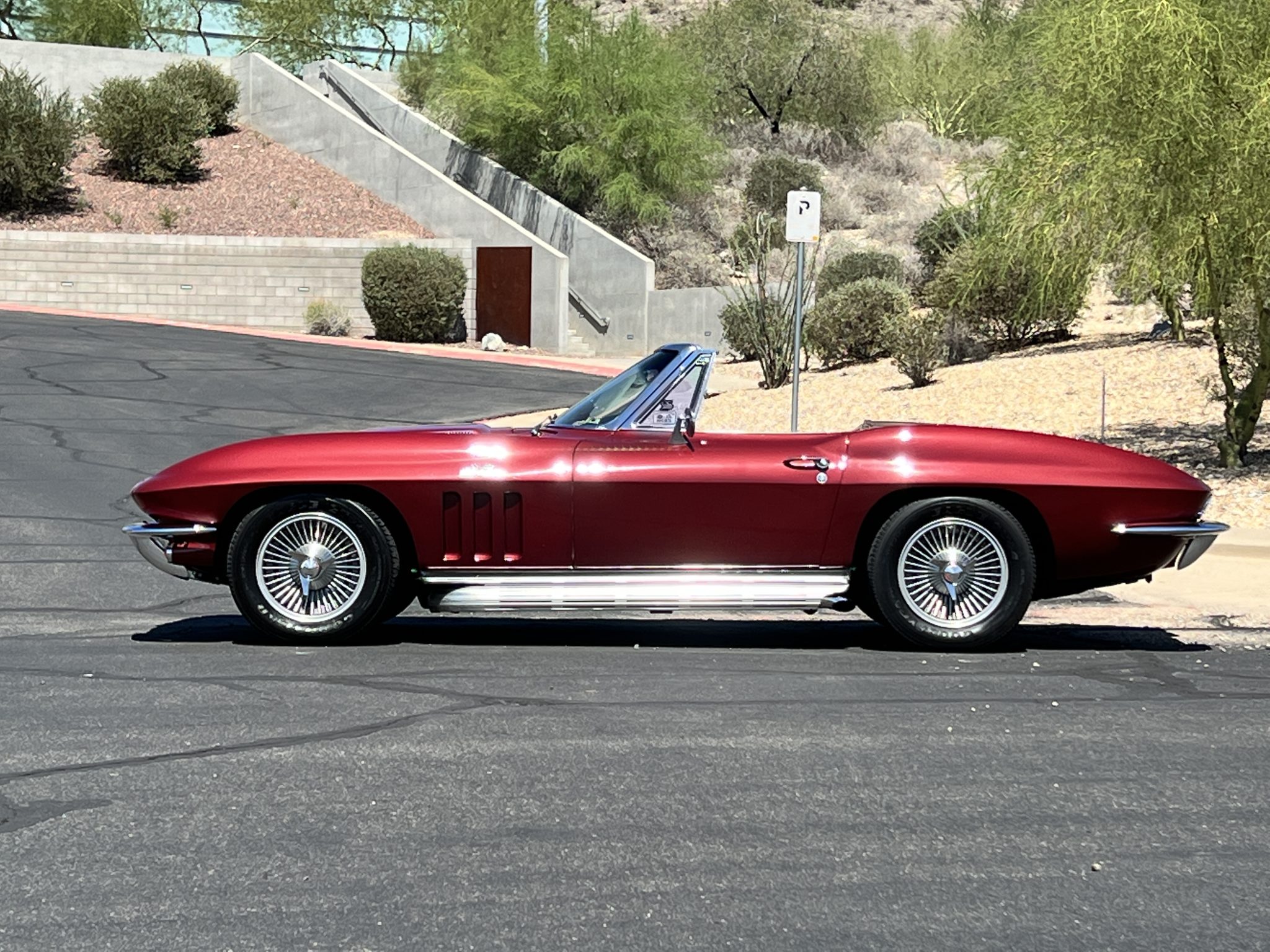 1966 Chevy Corvette Convertible L72 427/425 hp - Classic Promenade