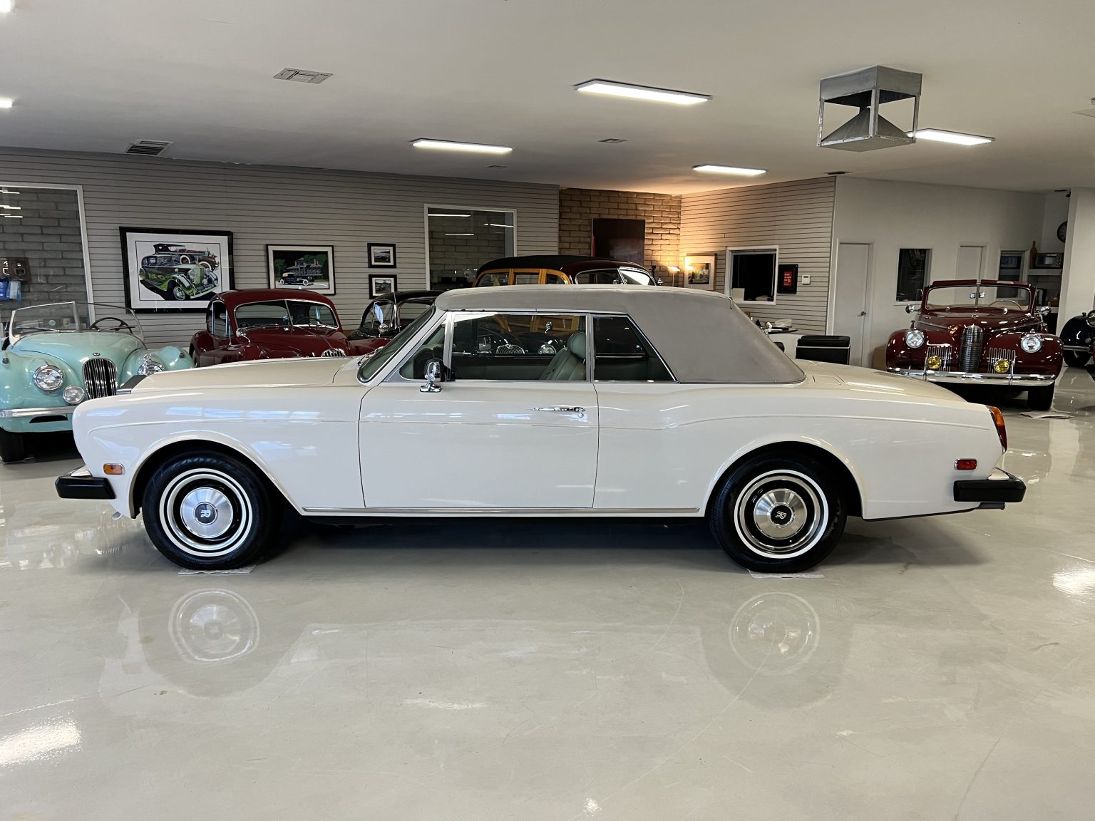 1983 Rolls-Royce Corniche DHC - Classic Promenade