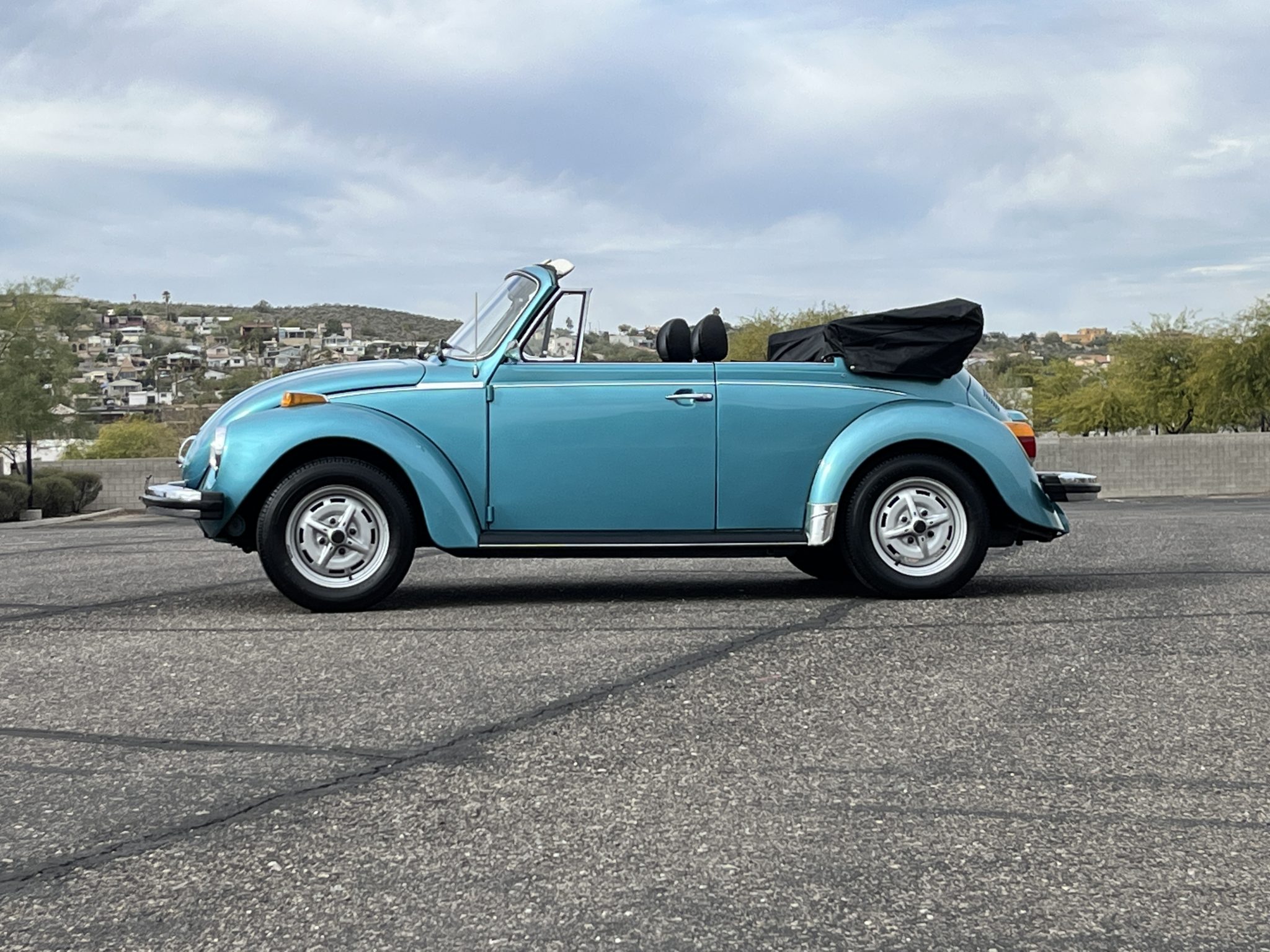 1979 Volkswagen Beetle Convertible - Classic Promenade