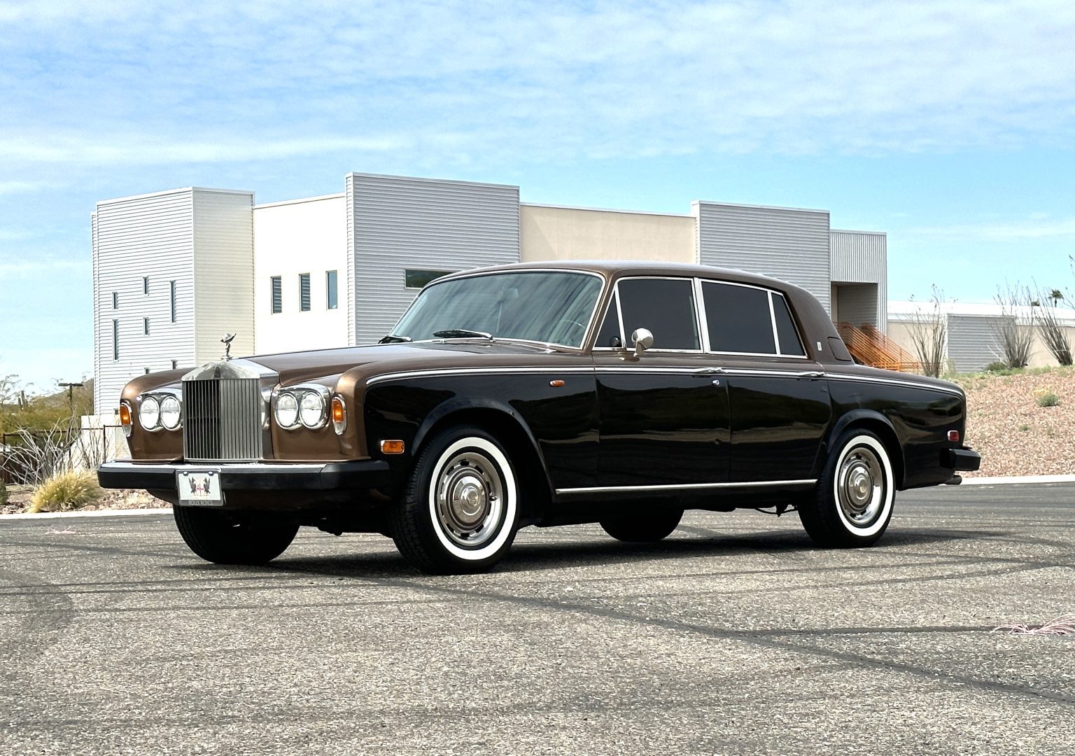 1976 Rolls-Royce Silver Shadow - Classic Promenade