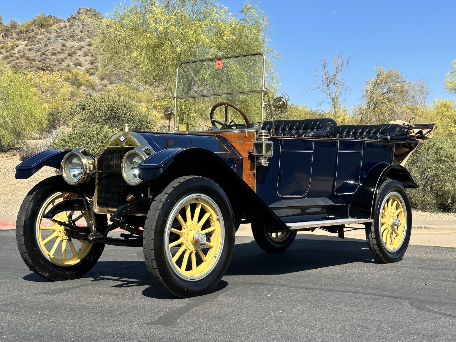 1912 Everitt Six-48 Touring - Classic Promenade