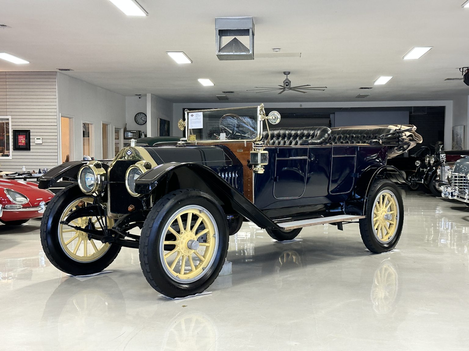 1912 Everitt Six-48 Touring - Classic Promenade
