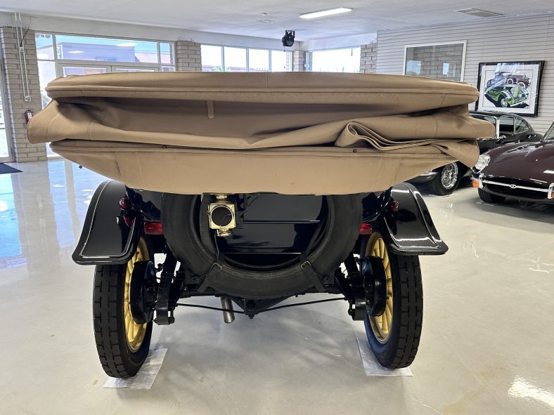 1912 Everitt Six-48 Touring - Classic Promenade