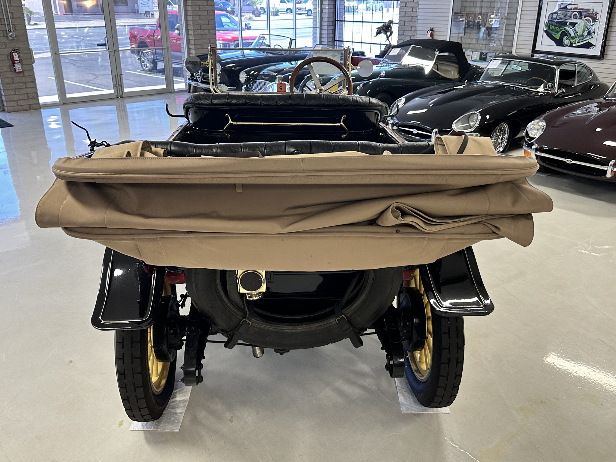 1912 Everitt Six-48 Touring - Classic Promenade