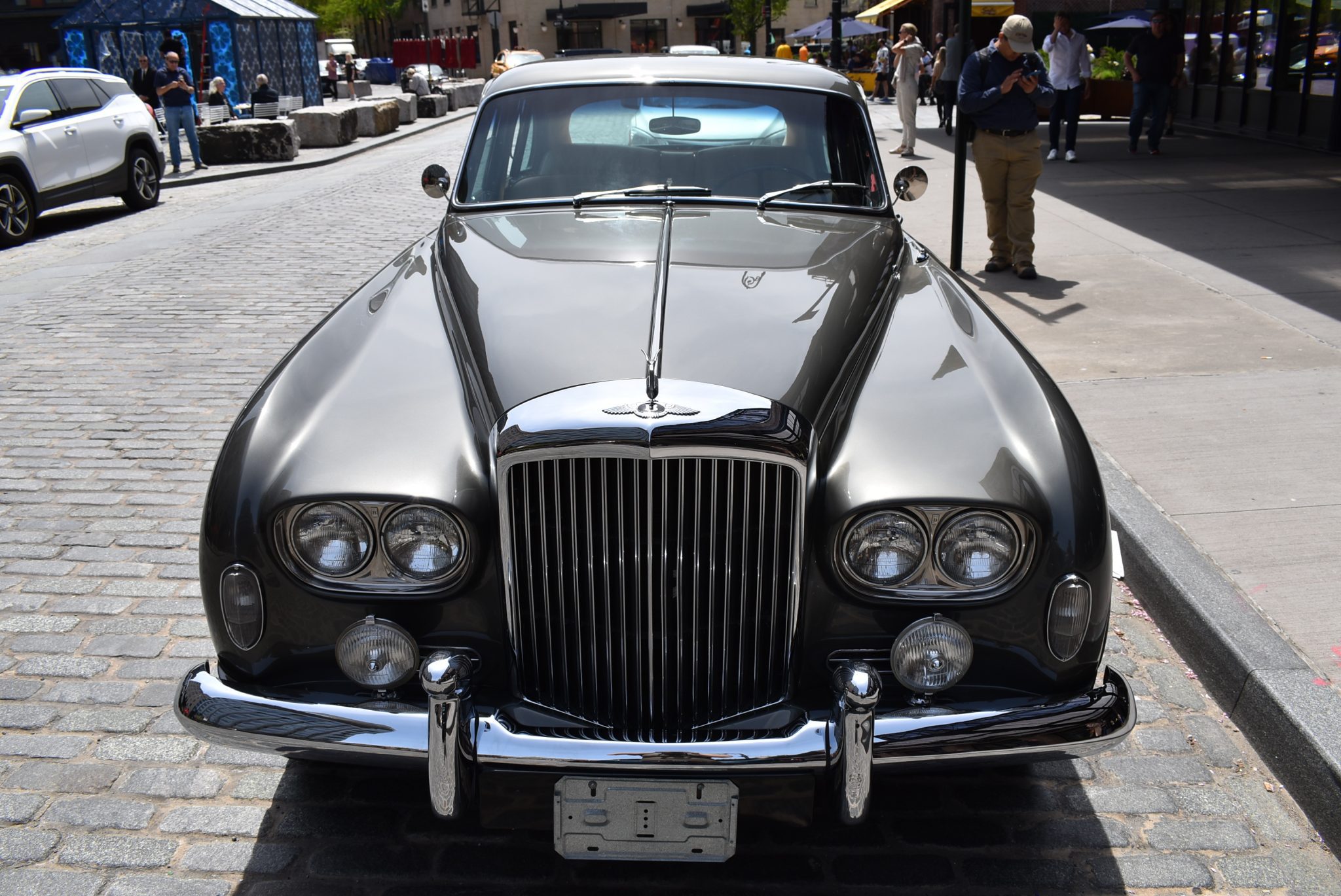 1965 Bentley S3 Continental Flying Spur - Classic Promenade