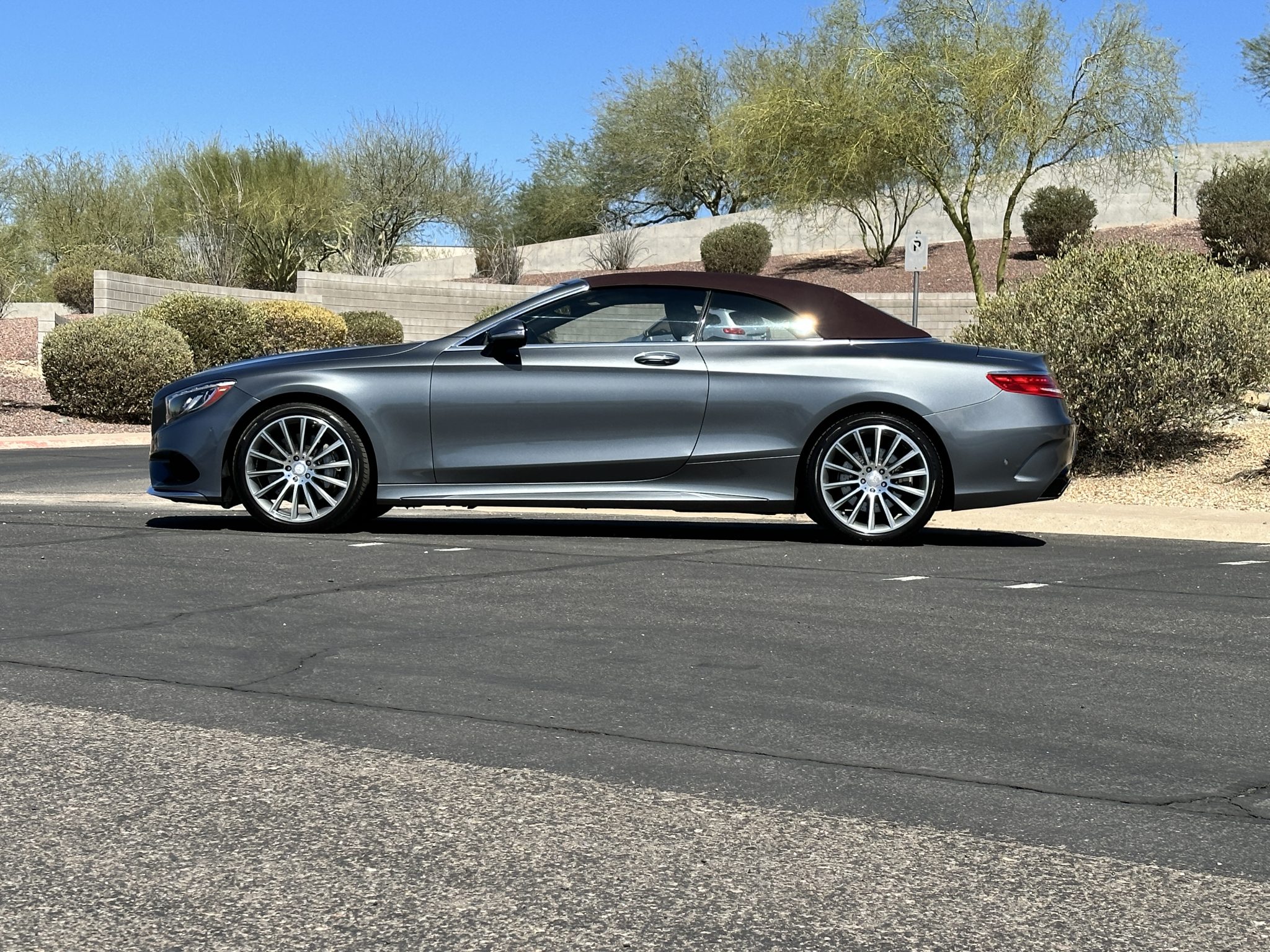 2017 Mercedes-Benz S550 Cabriolet - Classic Promenade
